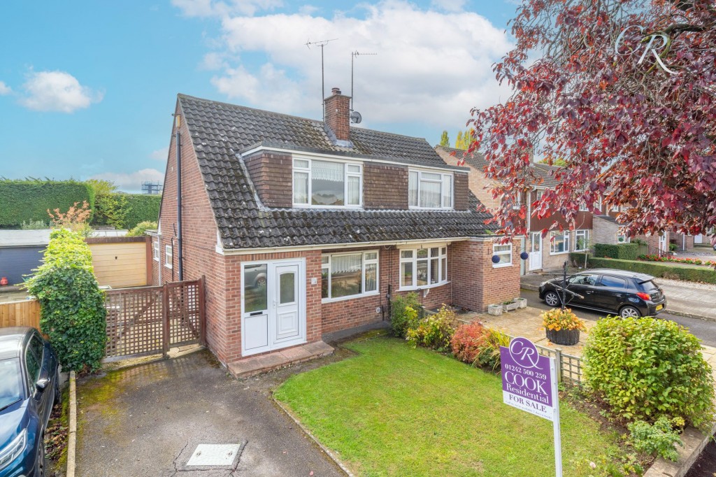 Nettleton Road, Benhall, 3 bedroom, House